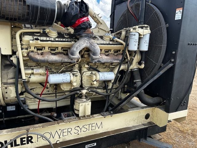 750 KW Kohler #750ROZD, diesel generator set, 480 Volts, 3-phase, 727 ...