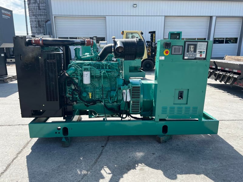 125 KW Cummins / Onan #DSGAB-7217614, diesel generator set, 120/240 ...