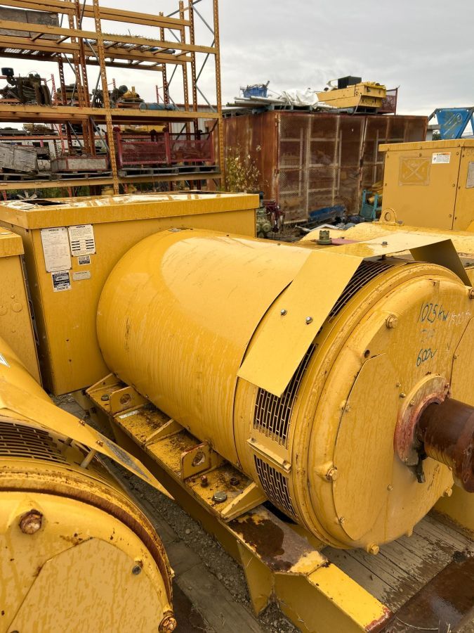 1025 KW, 1200 RPM, Caterpillar #3512, Generator End, 3 phase, 6-wire ...