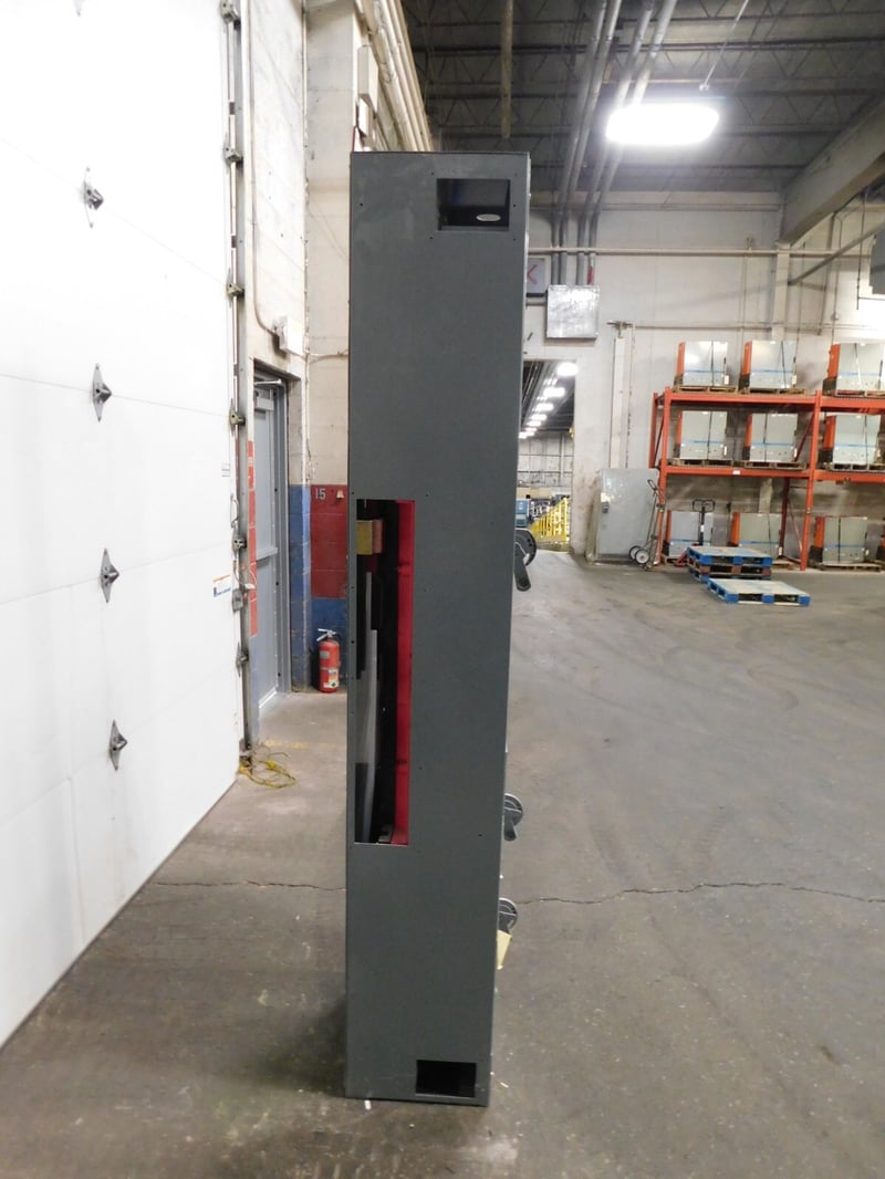 Allen-Bradley, 2100-ACT, motor control center MCC section, 800/300A ...