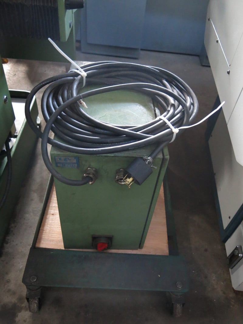 Deckel #FP-4M, Universal Milling Machine Well Tooled, 6 HP, 50-2500 RPM ...