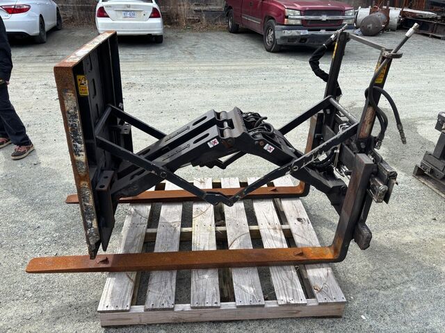 Cascade #35E, Push Pull Forklift Attachment 35E-PS-Q004 Slipsheet Handling For Sale | Surplus Record