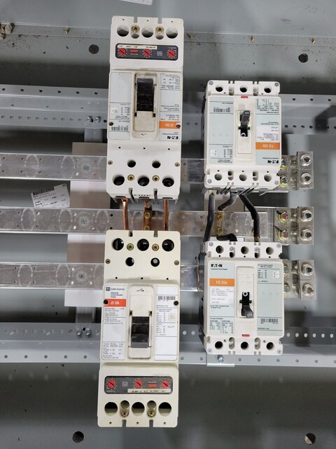 600 Amp. Eaton, PRL4 Pow-R-Line, Panelboard, 480Y/277V. 3PH 4W JD3250F ...