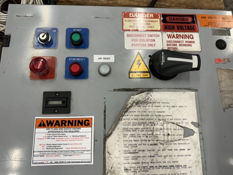 Shred-Tech #ST20, Dual Shaft Shredder, 12" x 26" chamber, 20 HP, 40 x 5 ...