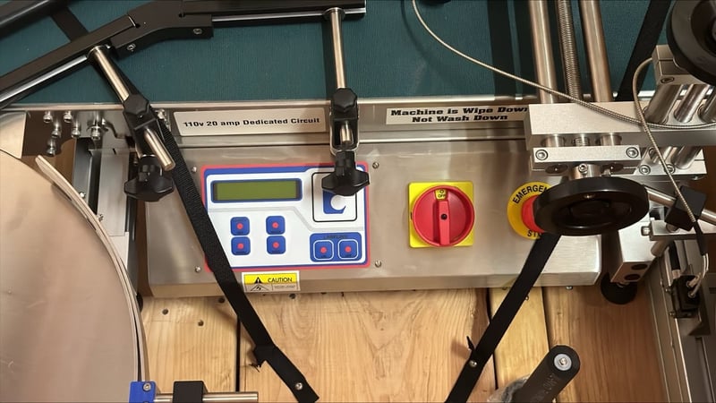 Pack Leader #ELF-50, jar side labeler, 17-25 containers/min, 6.3" width ...