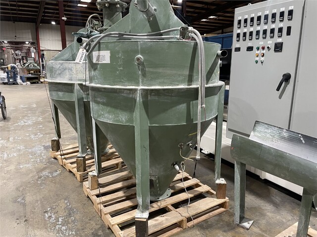 Smoot, Surge Hopper, 40 cu.ft. capacity, 48" diameter Hopper, 6" Inlet ...