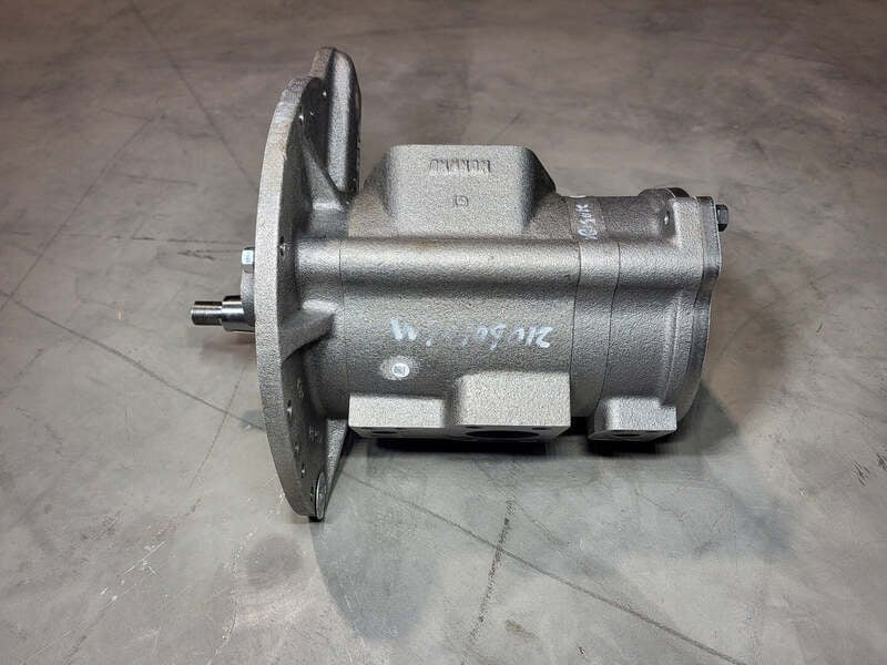 Caterpillar #3T-8098, section hydraulic gear pump, like new for Sale ...