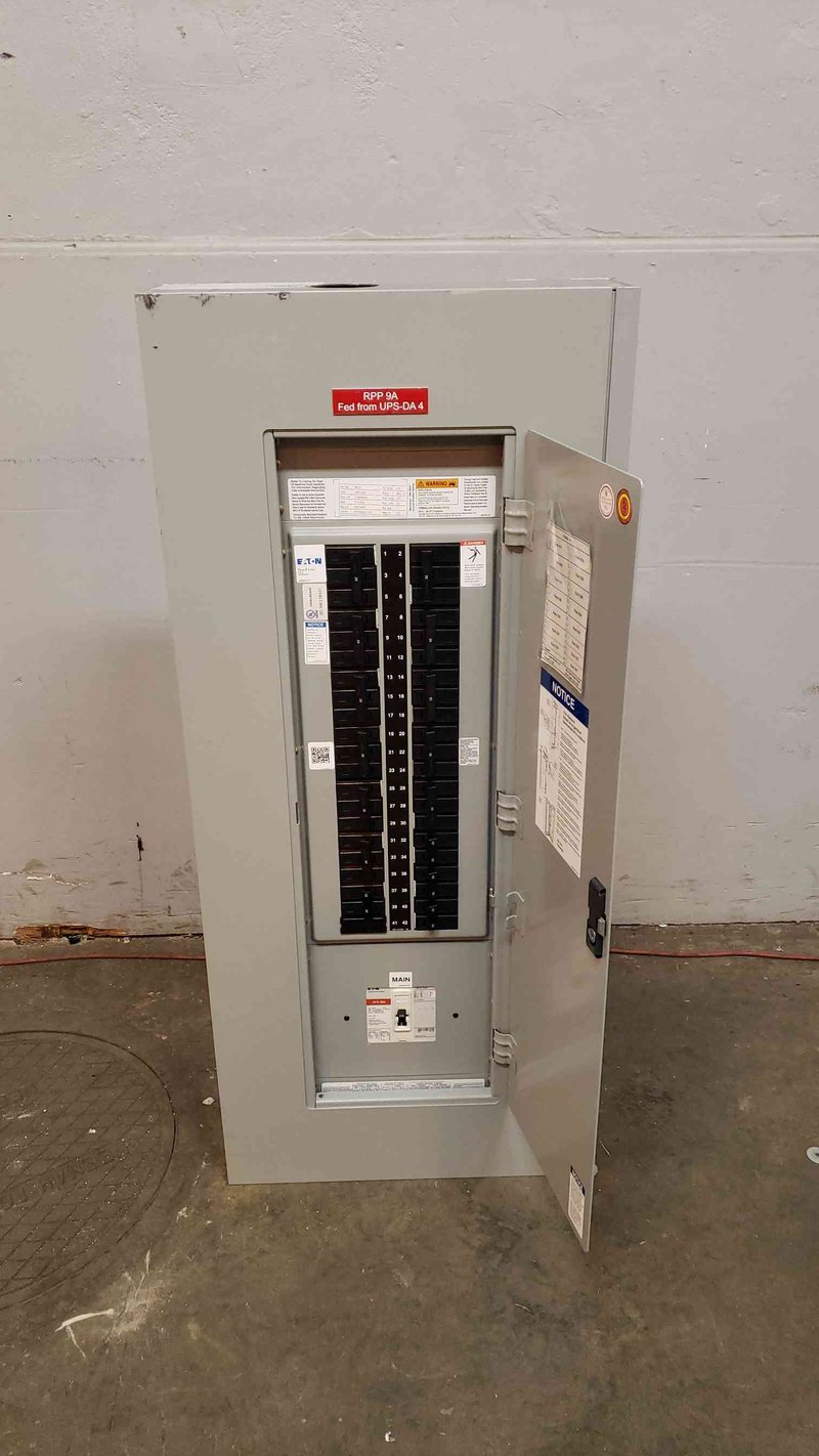 225 Amp. Eaton, PRLA, Breaker Panelboard, (16) Main & Breakers, 3 Phase ...