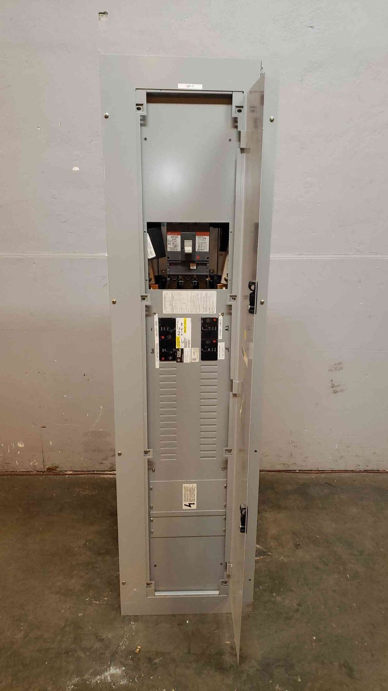 400 Amp. General Electric, A-Series, Panelboard, (5) Main & Breakers, 3 ...