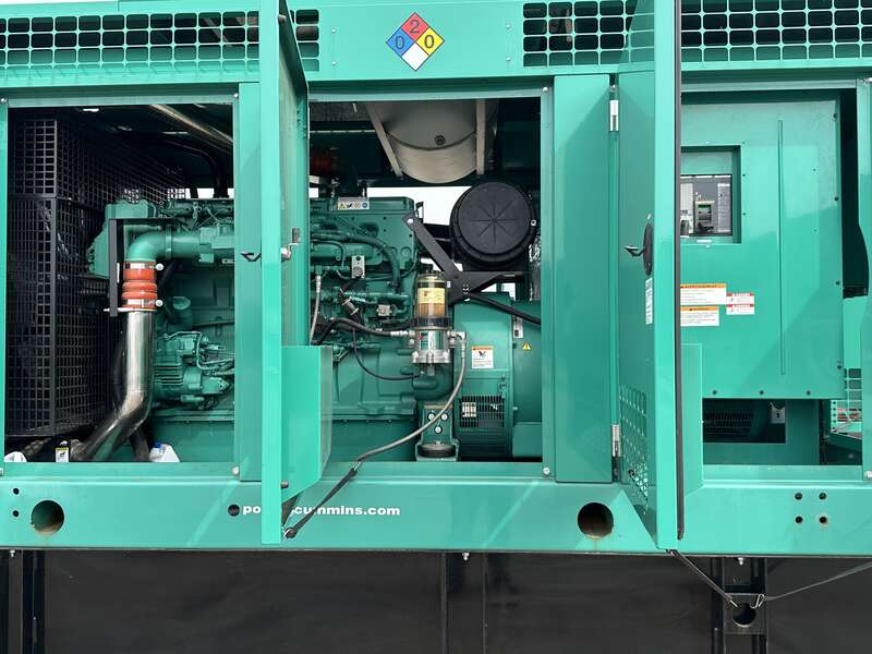 450 KW Cummins #DFEJ, standby diesel generator set, 89 hours, QSX15-G9 ...