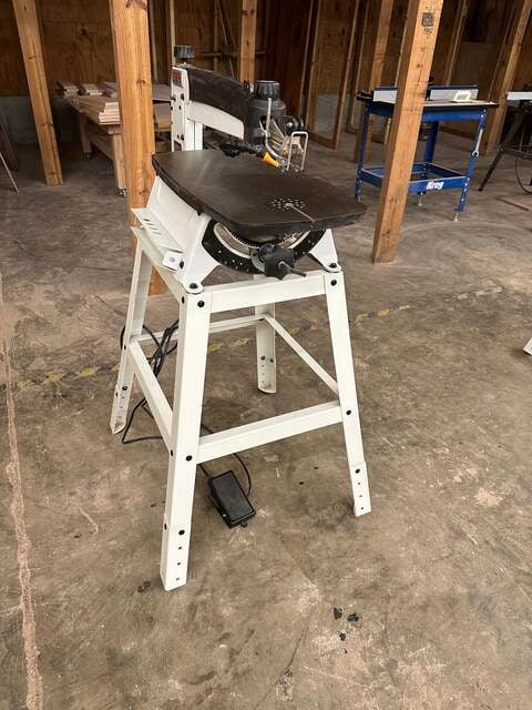 Jet #JWSS-22B, scroll saw, 22", 120 V. For Sale | Surplus Record