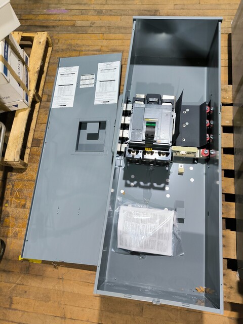 800 Amps, Square D, EZM3800CB, EZ Meter Pak Circuit Breaker Enclosure ...