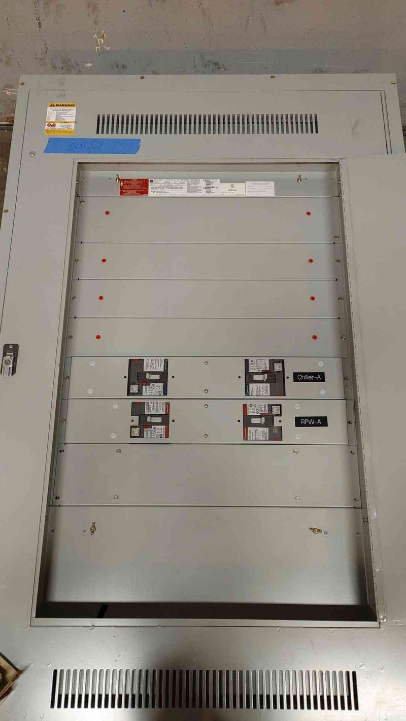 400 Amp. General Electric, Spectra-APNB, Bolt-On Panelboard, 480Y/277 ...