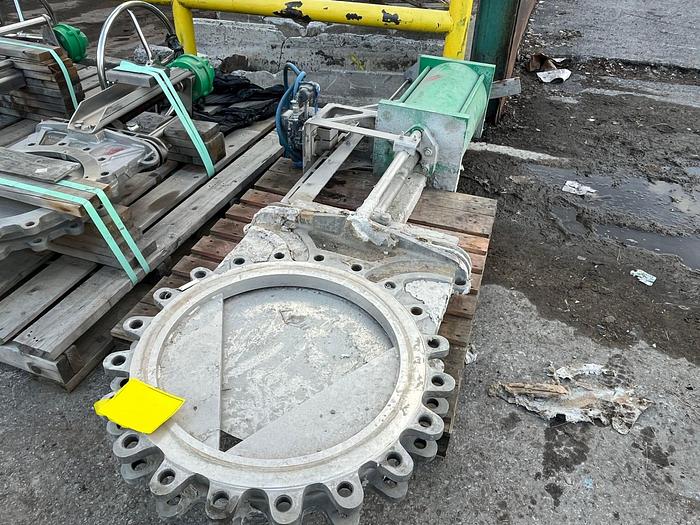 24" Emerson Clarkson #24, pneumatic Stainless steel knife gate valve ...