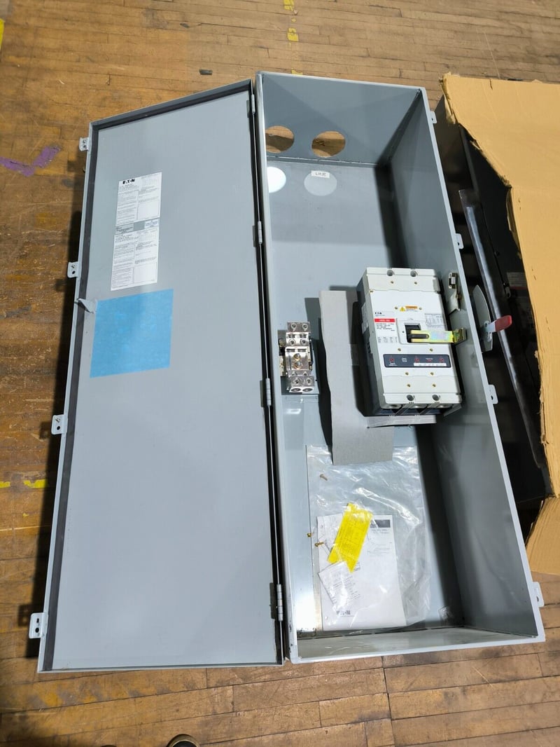 800 Amps, Eaton, RNDN1200, Circuit Breaker Enclosure, 3 Pole 600 VAC ...