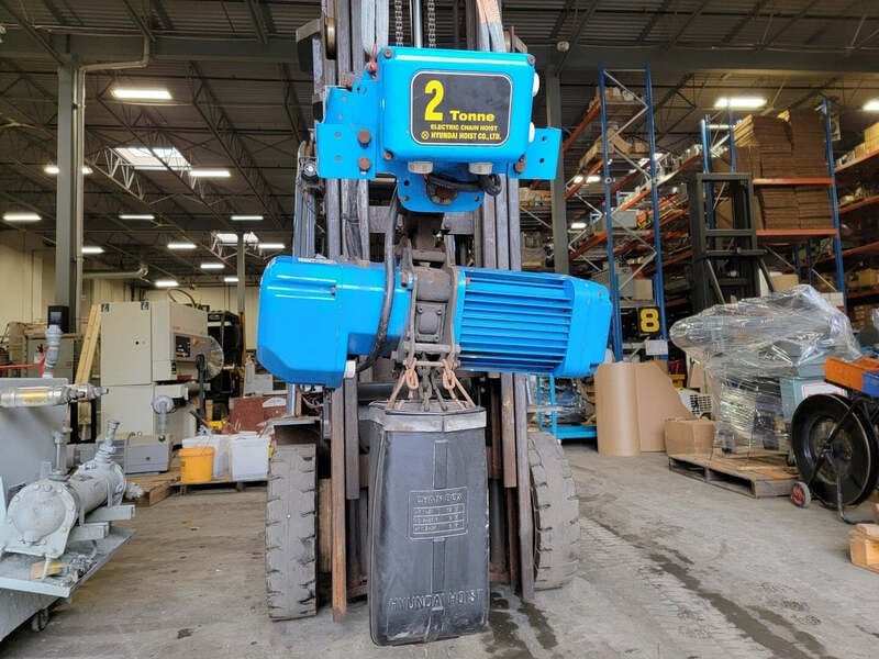 2 Ton, Hyundai #HS-D200, electric chain hoist, 3m dual speed with motor ...