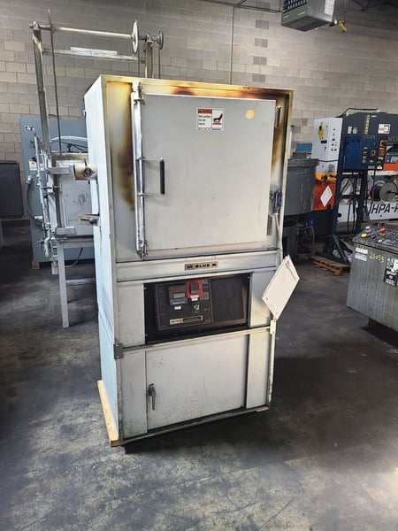 20" width x 20" H x 17" D Blue M #POM7-206C, 650°F, 2 rack, Blue M Pro ...