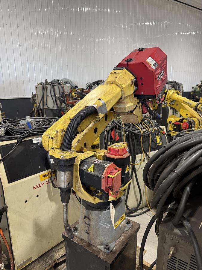 Fanuc, ArcMate 100iC, 6-Axis mig welding robot with R30iA control, 10 ...