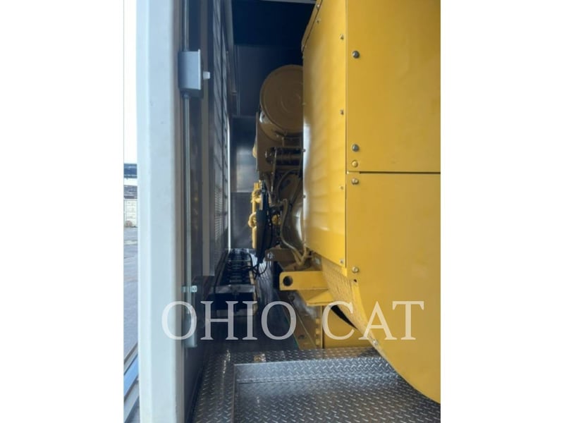 2000 KW Caterpillar 3516B 2 MEG POWER MODULE, Mobile Generator Set ...