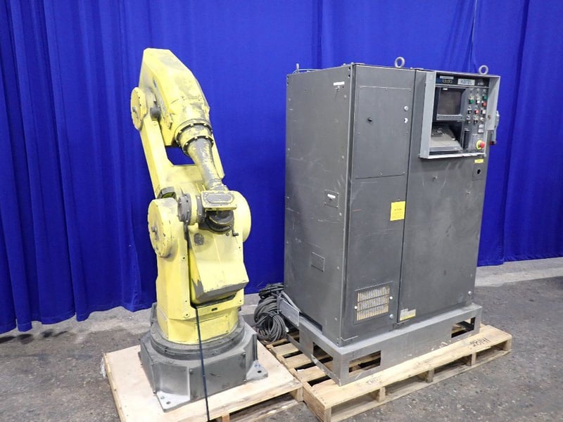 GMF Robotics/Fanuc #S-700, Robot, w/Controller, 1990 For Sale | Surplus ...