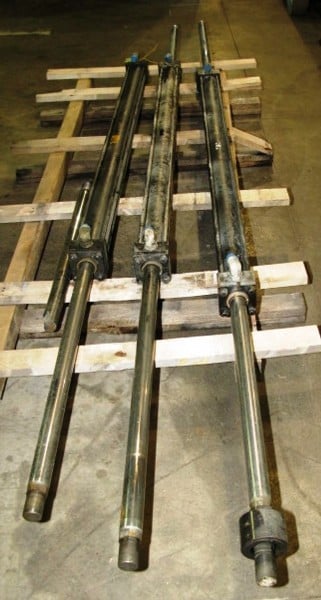 3.25" Bore, Double Rod End, Parker, 64.25" stroke, 2" dia.male end rod ...