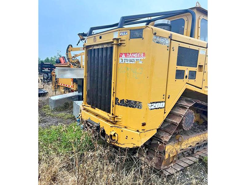 Rayco #C200, Forestry Mulcher, 20" Track width, 2.7-4.8 mph Travel, 64 ...