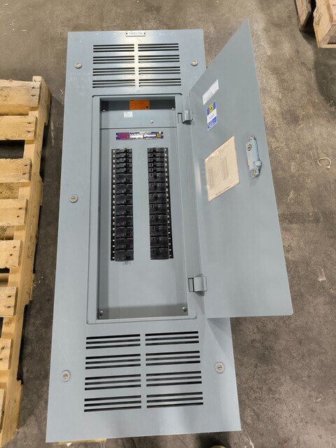 400 Amp. Square D, NQOD442L400CU, Panelboard, 120/208 VAC, 3 PH, 4 wire ...