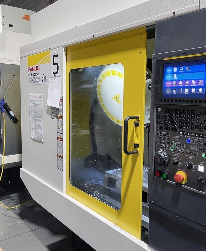 Fanuc #Robodrill-a-D21LiB, CNC vertical mill, 27.5" X, 15.7" Y, 13" Z ...