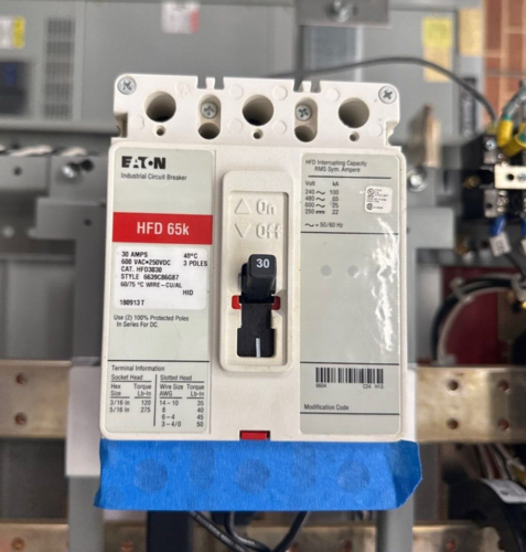 1200 Amp. Eaton, prl-c switchboard 208/120 v. 3ph main breaker gfi For ...