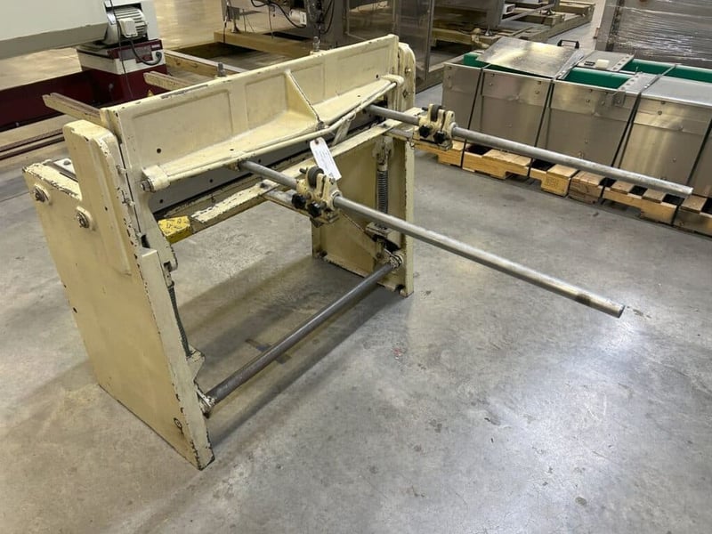 16 gauge x 36" Jet, foot shear, front arm supports, 30" manual back ...