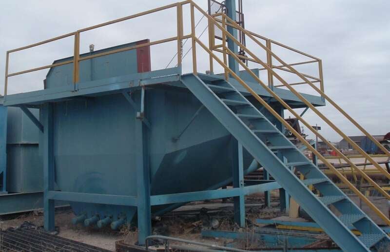 875" CF/25 cu.yd. Sludge Hopper, 4 @ 25 HP discharge screws, Carbon ...