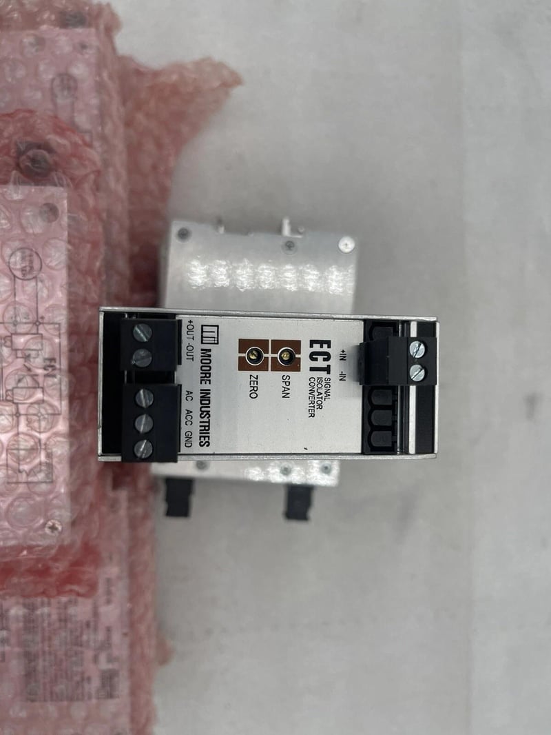 NEW Moore Industries ECT/0-10V/4-20MA/117AC SIGNAL ISOLATOR STOCK K ...