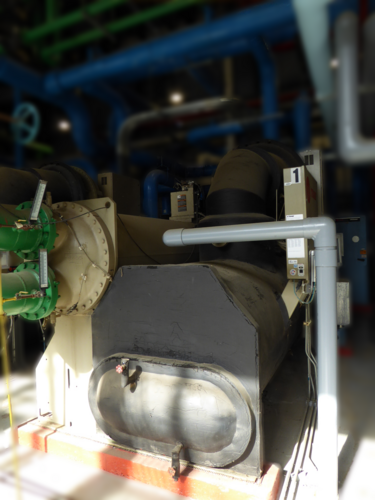 600 Ton, Trane CenTraVac #CVHF570, Water-Cooled Chiller, 56,719 hours ...