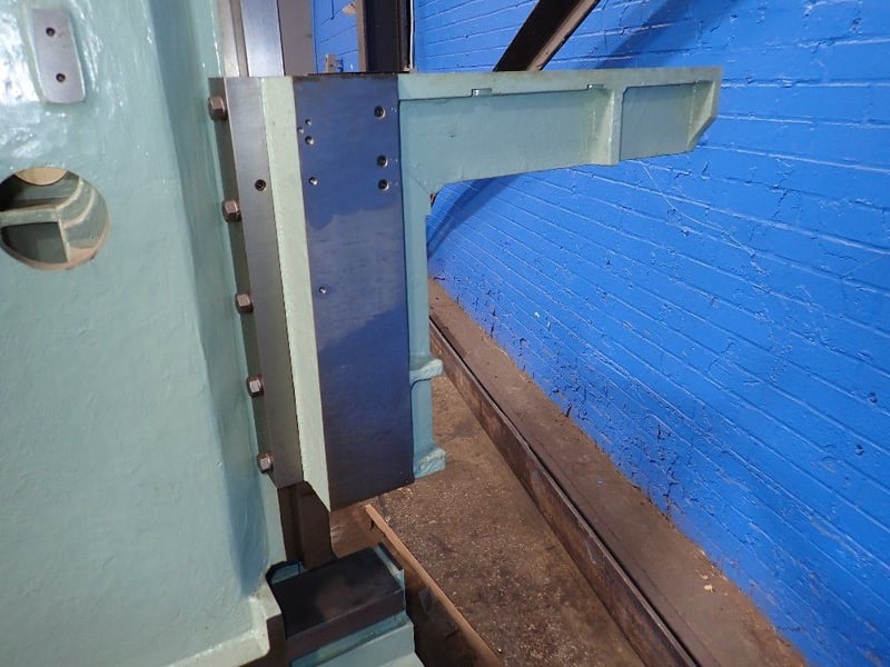 Iwata #991055160, Oil Hole Transfer Station Slide Unit For Sale ...