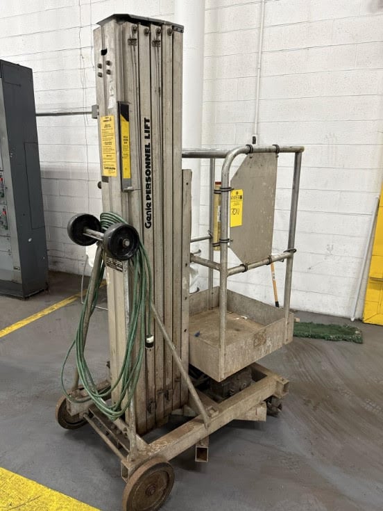 300 lb. Genie #PLC-24, Personnel Lift, 24' platform height For Sale ...