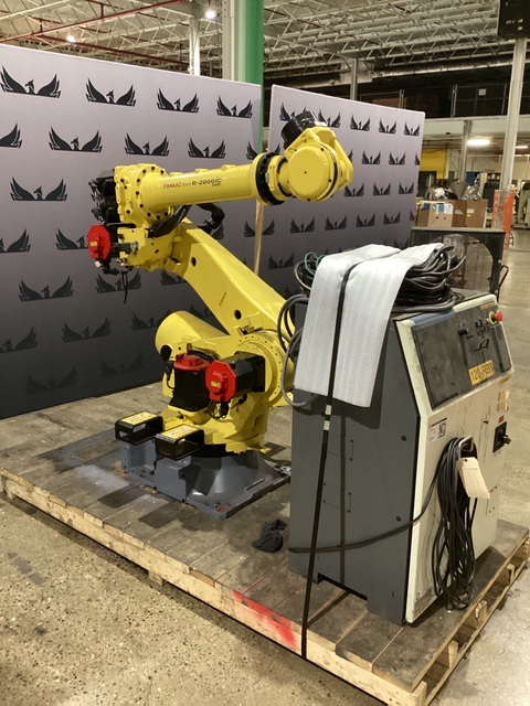 Fanuc, R-2000iC/210F, 6-Axis robot with R-30iB controls, 210 Kg, 2655mm ...
