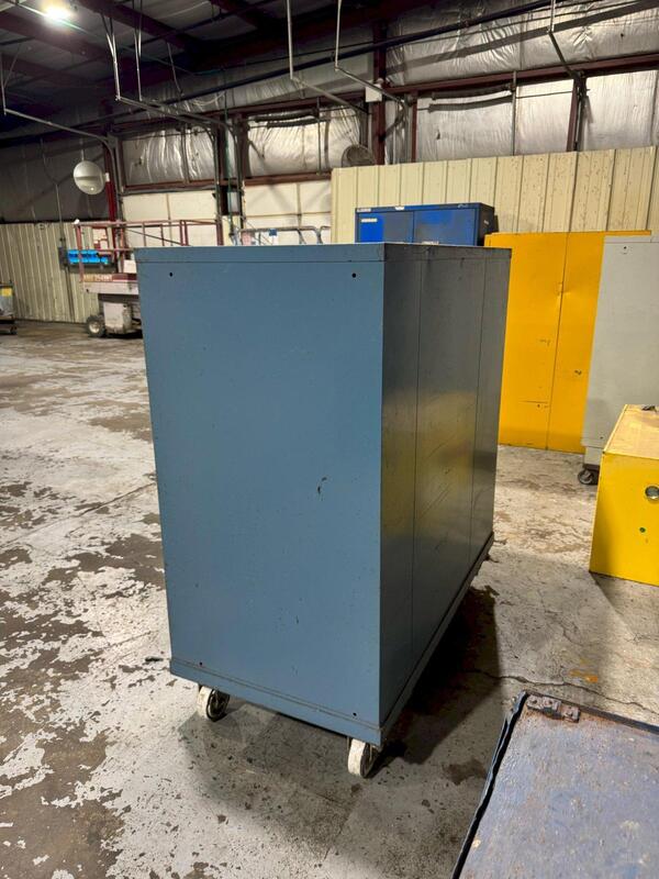 4 Shelf Lista cabinet, 28.5" x 56.25" x 60", adjustable shelves, wheels ...