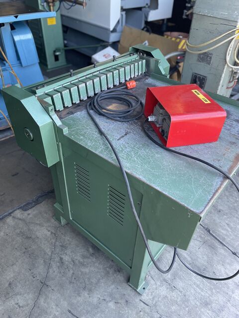 Tin Knocker #TK-30P, Power Cleat Bender, 30" width, 1 HP, 110 V., 22 ...
