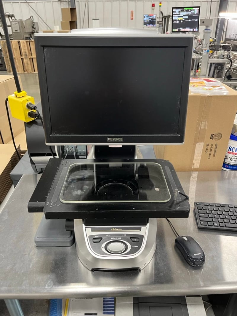 Keyence #IM-8030, Image Dimension Measurement coordinate measuring ...