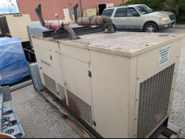 35 KW Generac #SG035, NG/LP Generator, 5.4L engine, 1ph, 120/240, 1997 ...