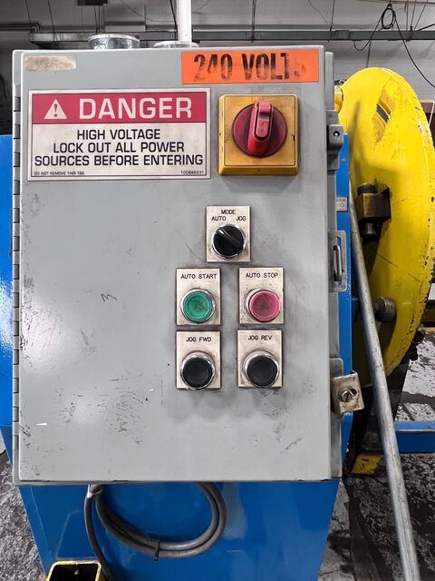 6000 lb. Coe Press Equipment #CPR-6030, motorized uncoiler, 30" width ...