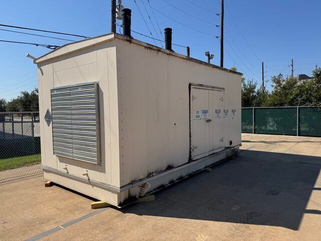 750 KW Caterpillar #3412, Diesel Generator Set, 600-gallon base fuel ...