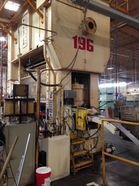 800 Ton, Minster #E2-800, straight side double crank press, 6" stroke ...