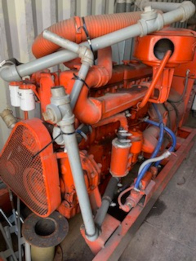 175 KW Waukesha #BS70005, Engomatic generator, 6 cylinder diesel, day ...