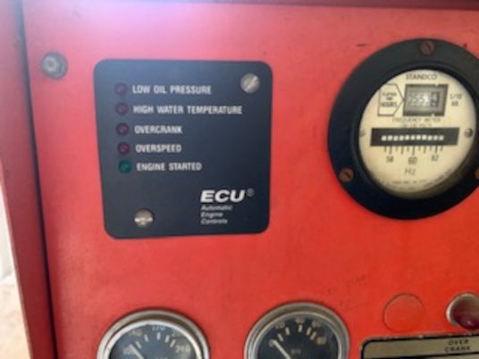 175 KW Waukesha #BS70005, Engomatic generator, 6 cylinder diesel, day ...