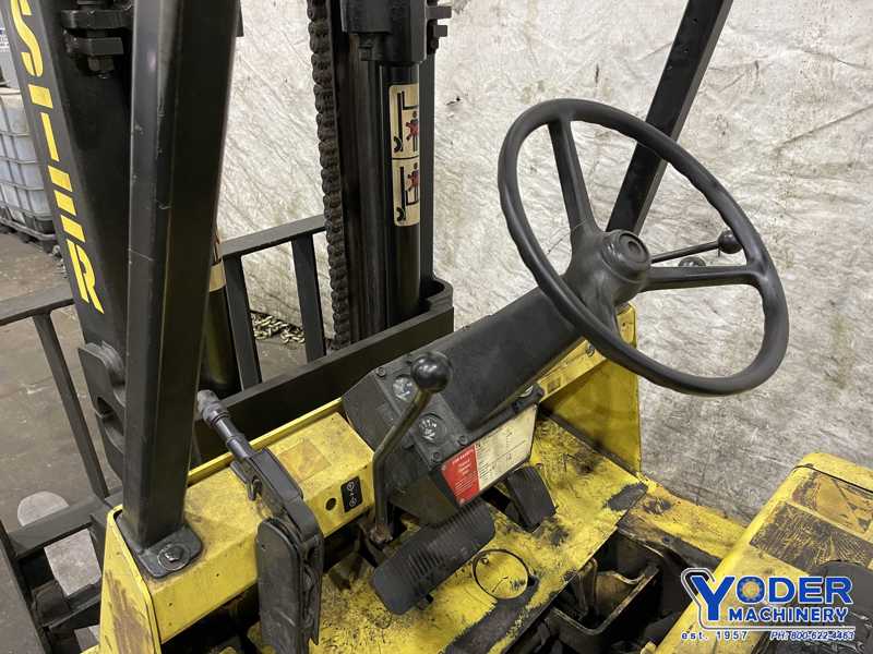 8000 lb. Hyster #S80XL, LP gas forklift, 117" lift height, 42" x 6" x 2 ...