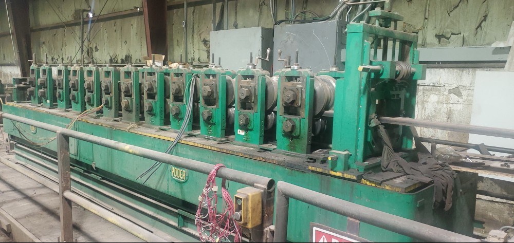 12 Stand, Yoder rollformer, 2-1/2", coil cradle, straightener & cutoff ...