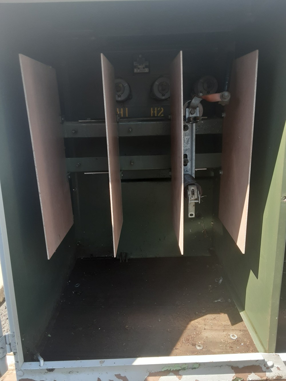 75 KVA 4160 Delta Primary, 240/120 Secondary, General Electric, (Delta ...