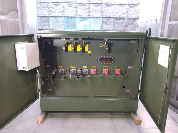 600 Amp. Cooper, 15.5kV, Rated BIL KV 95, VFI 11, 2003 For Sale ...