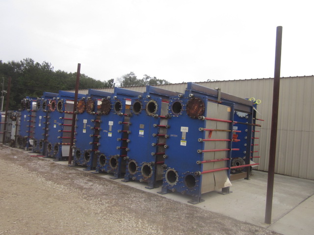 5090 sq.ft., Alfa-Laval, M30-FG, 259 plates, 150 psi, 40mm plate size ...